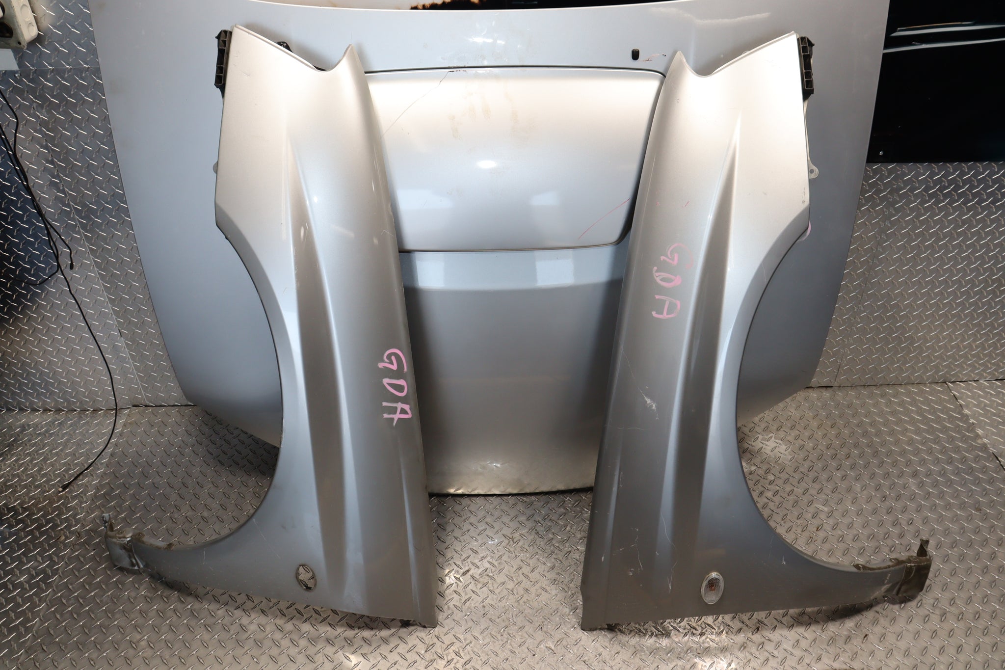 JDM SUBARU IMPREZA WRX GDA BLOBEYE COMPLETE FRONT NOSE CUT AND REAR EN ...